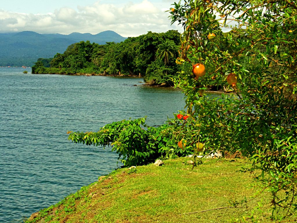 La isla de Bioko antigua Fernando Poo en Guinea Ecuatorial - El sueño ...